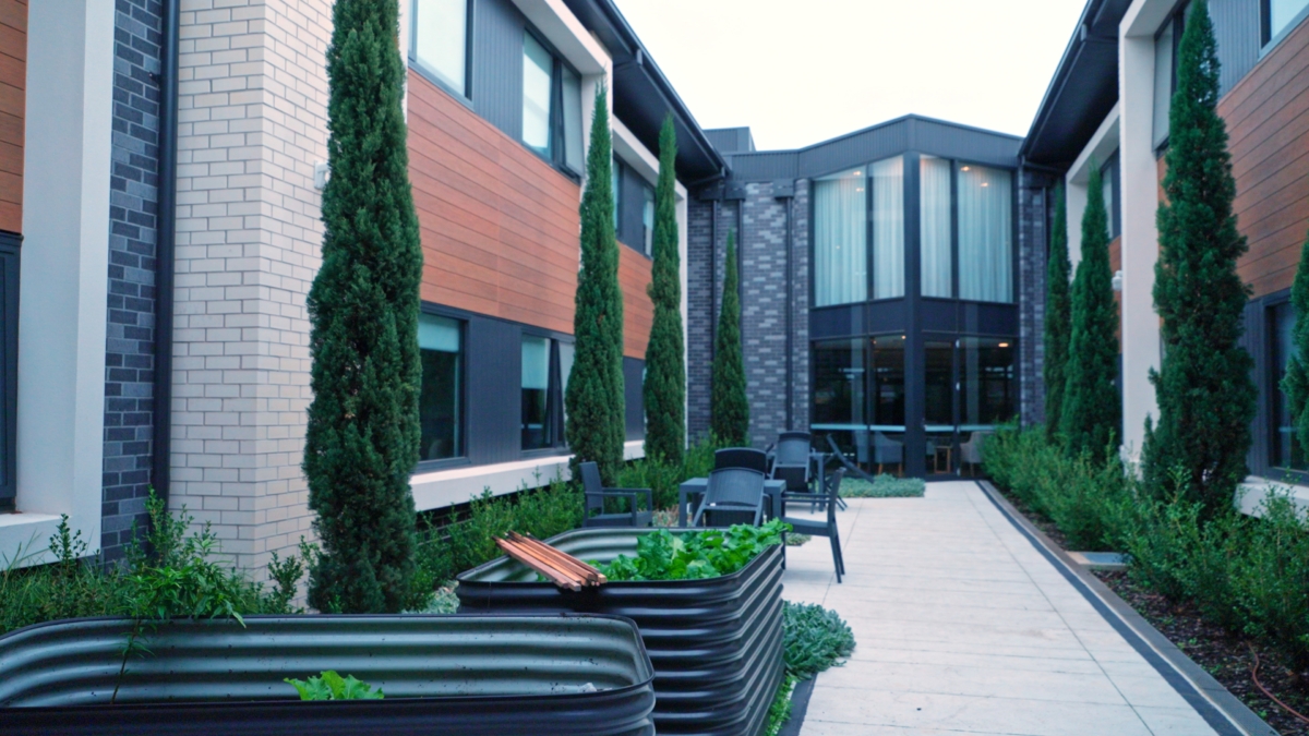 Specialist Builder 9c Construction - Mayflower Sydney - Infinity ...